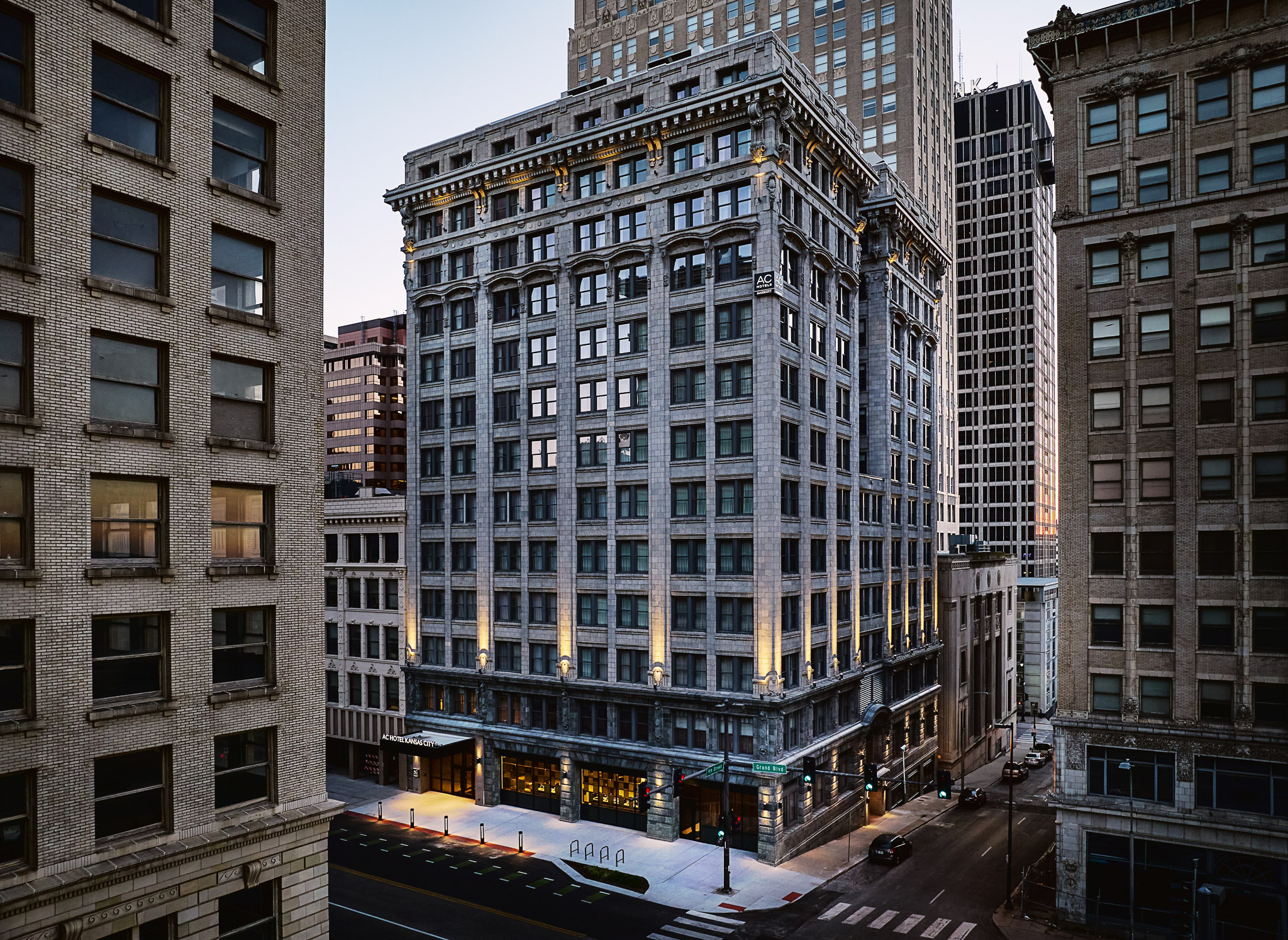 The Rialto Building | Kansas City MO